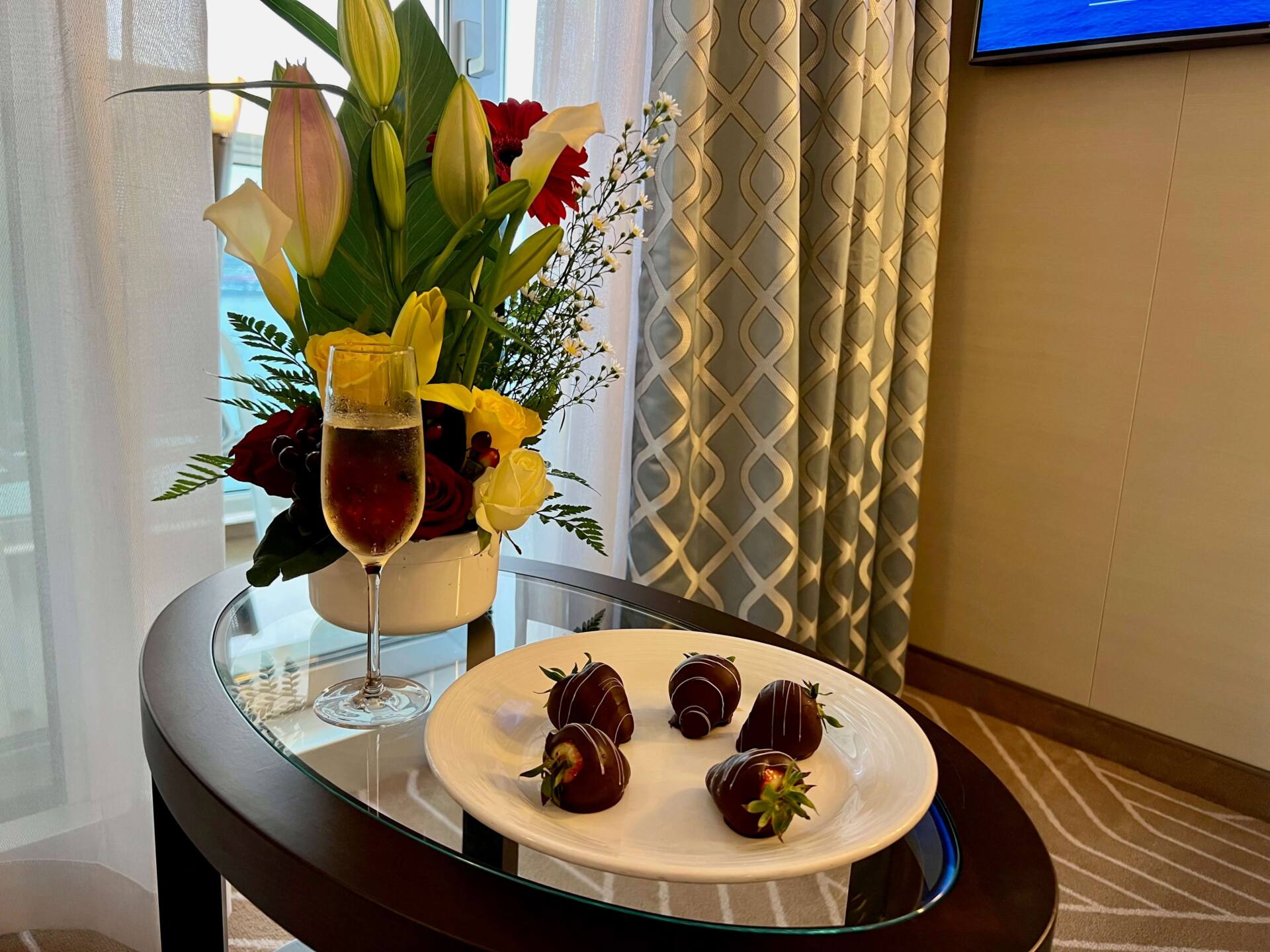 Ultimate Guide to Enchanted Princess Cruise Ship | Princess Cruises 2022